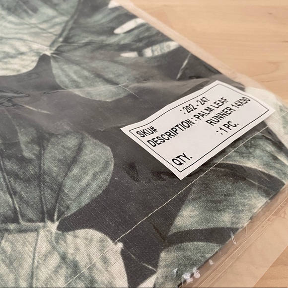 CB2 | Accents | Cb2 Palm Leaf Table Runner | Poshmark